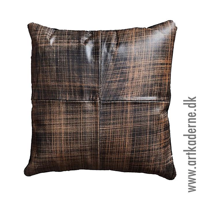 Nyheder Puder og tæpper i læder & denim